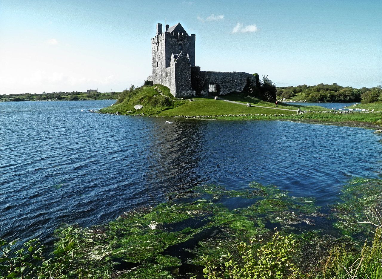 14+ Spectacular Castles In Ireland - Hillwalk Tours Self-Guided Hiking ...