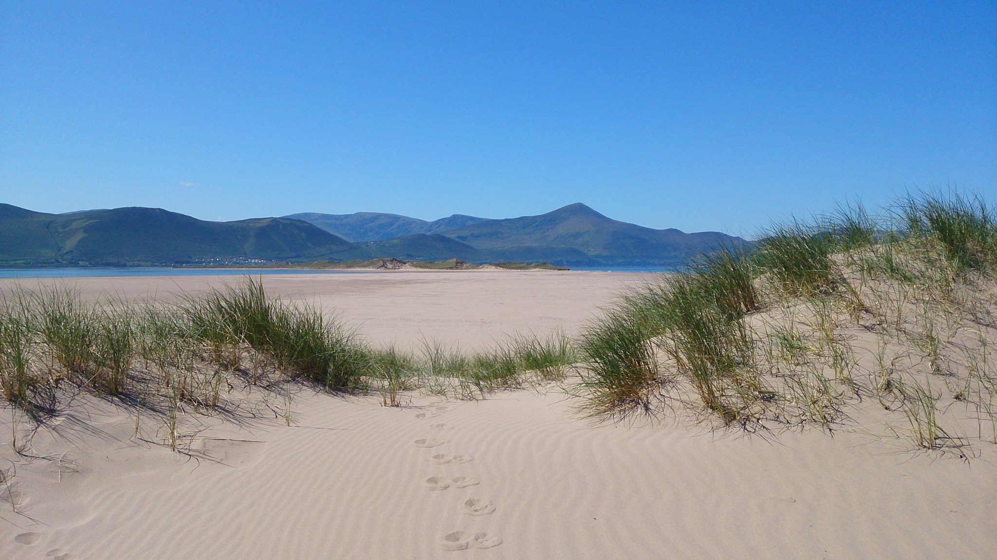 Hiking the Kerry Way: Killarney to Glenbeigh - Hillwalk Tours Self ...